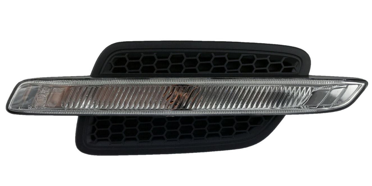Guard Park/Blinker Flasher Indicator Holden Commodore VE (Right Side ...
