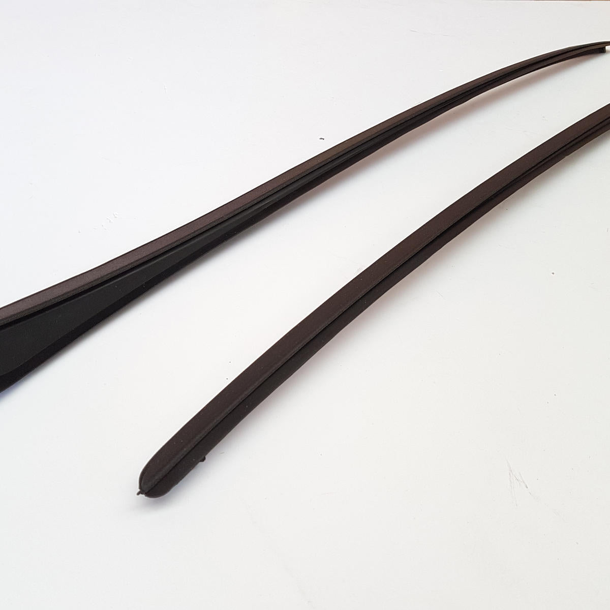 Front Windscreen Black Mould kit for Holden VE Commodore window genuin ...